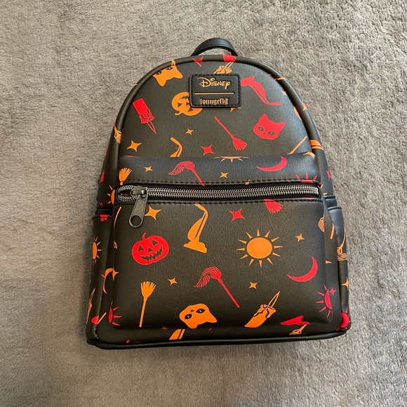 Loungefly | Bags | Hot Topic Loungefly Disney Hocus Pocus Halloween ...